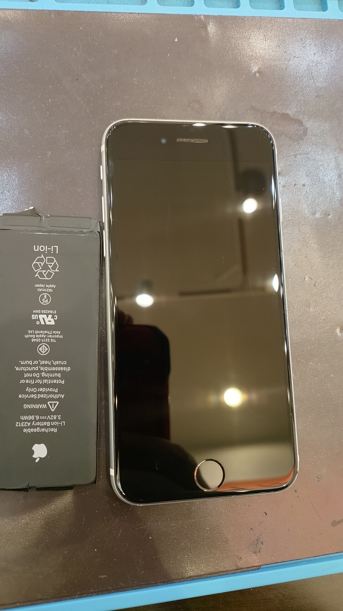 【エキスポシティ店】iPhone SE2 メンテナンス【吹田市からご来店】 - iPhone修理・iPad修理 スマートクール エトレとよなか店・ららぽーとEXPOCITY店